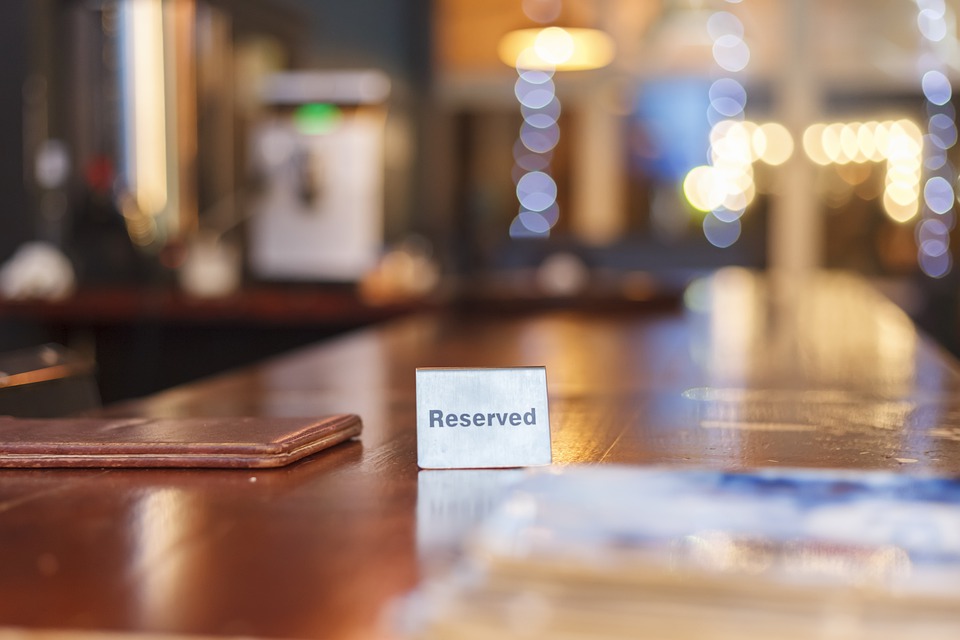 Restaurants Demand Reopening