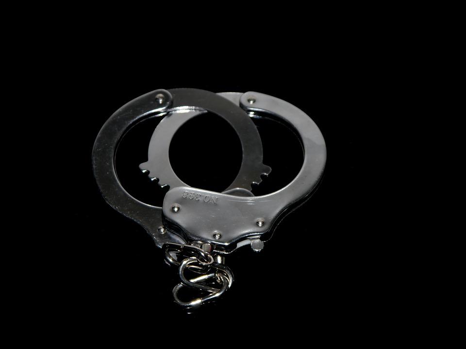 Macomb County Woman Arrested for OWI, Fleeing Police in Ogemaw County