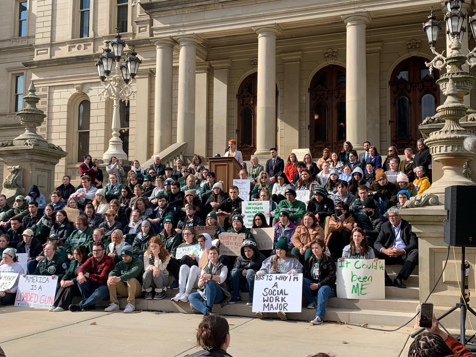 MSU Students Share Feelings and Grief; Lawmakers Share Condolences ...