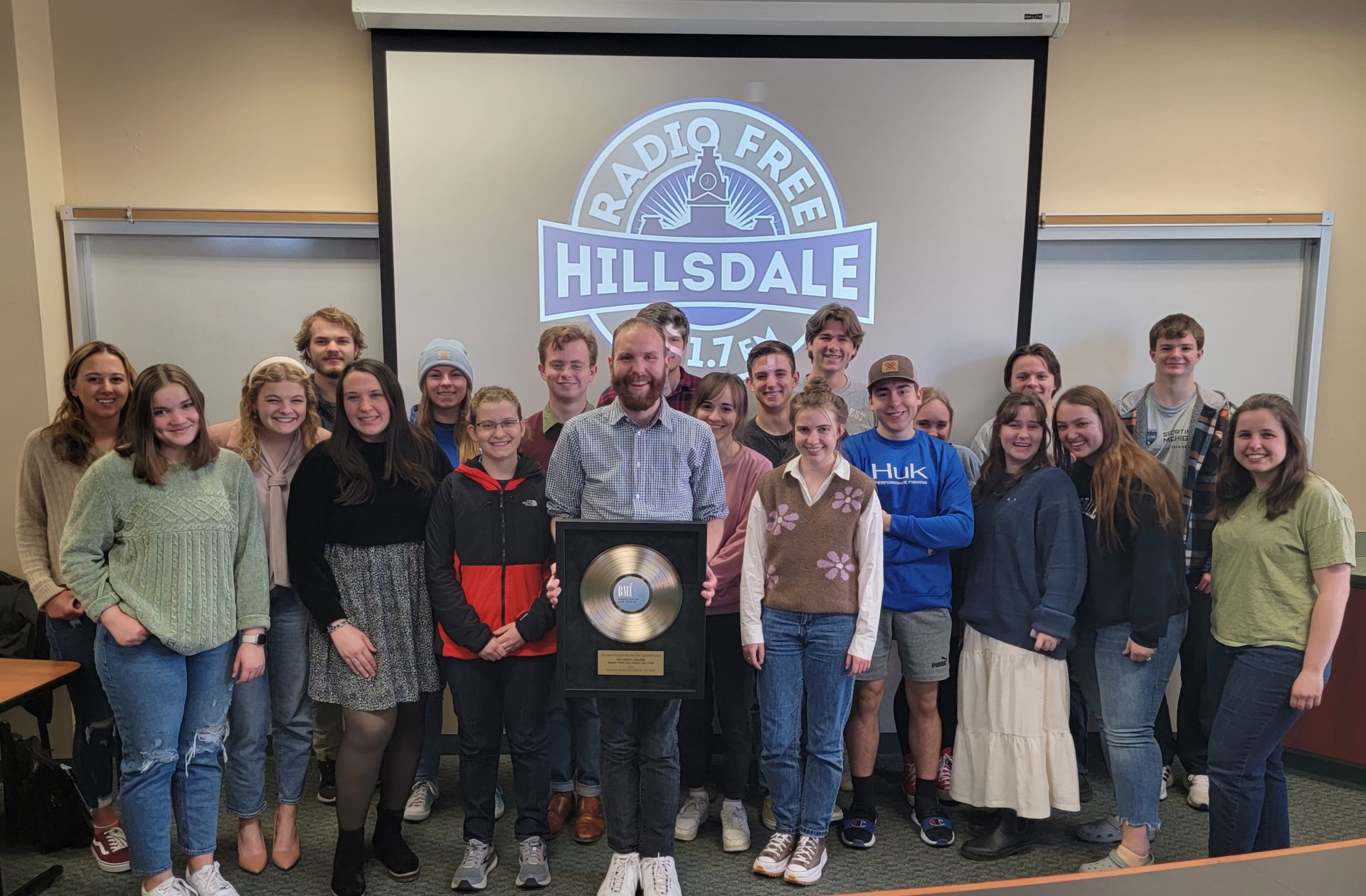 Michigan News Source Staffer Wins Awards from Michigan Association of ...