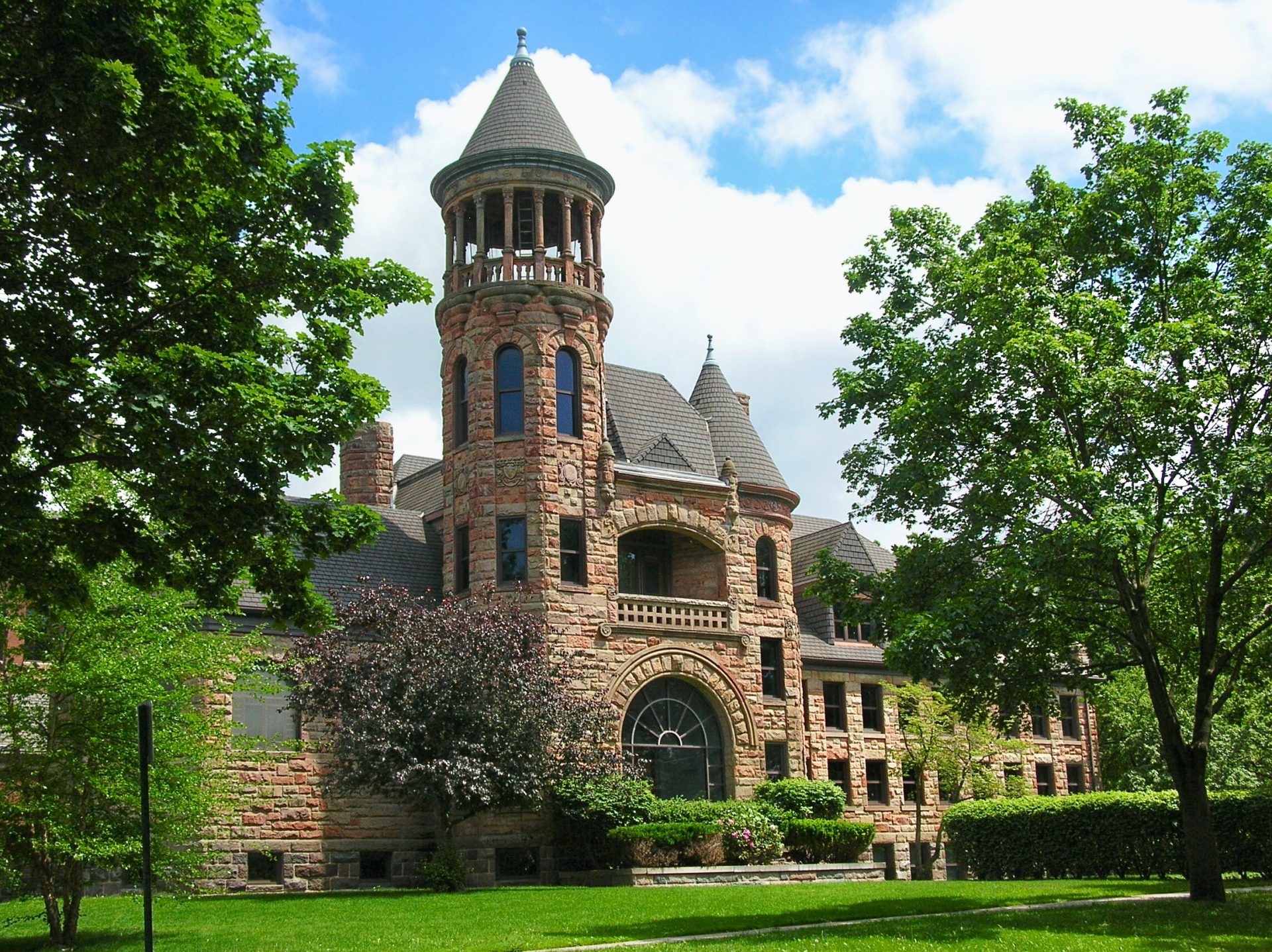 Olivet College to Undergo Name Change This Fall