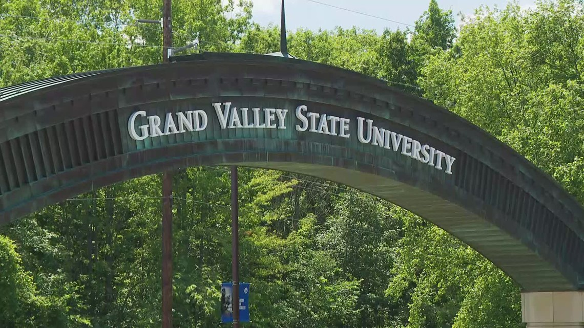 Woke Credentials Required at GVSU to Teach Science Class